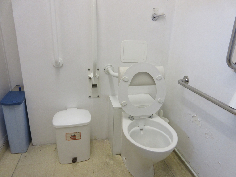 Physical and Theoretical Chemistry Laboratory | Access Guide