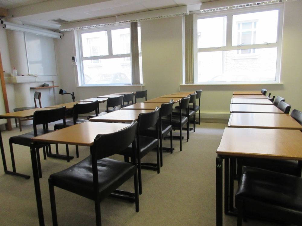 Physical and Theoretical Chemistry Laboratory | Access Guide