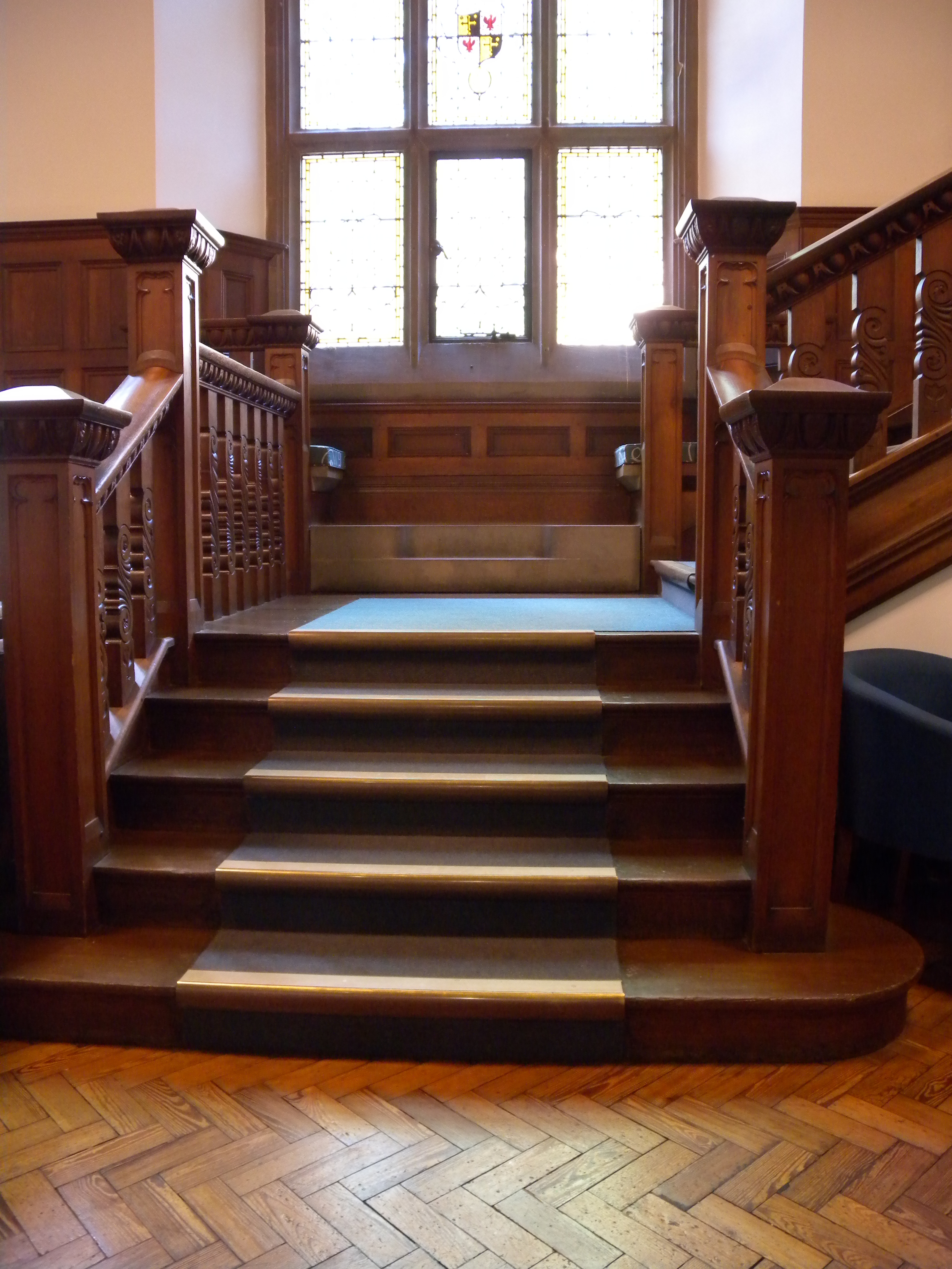 Queen Elizabeth House | Access Guide