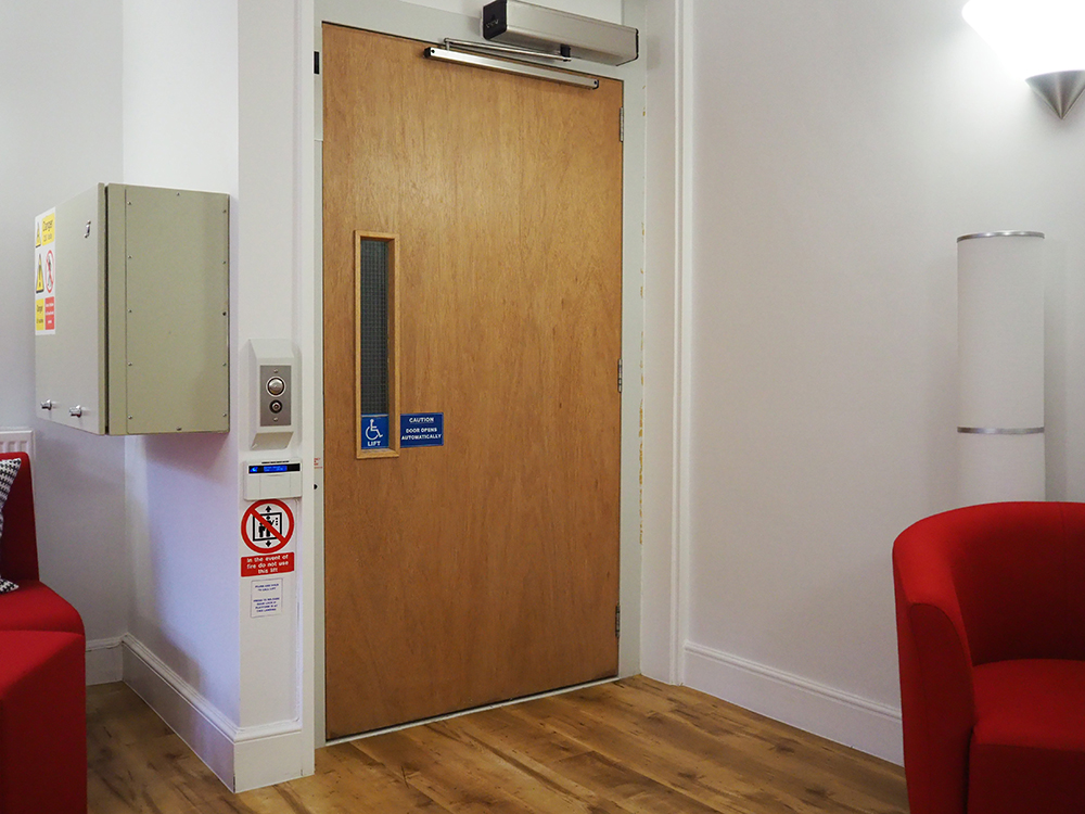 Barnett House, 32 Wellington Square | Access Guide